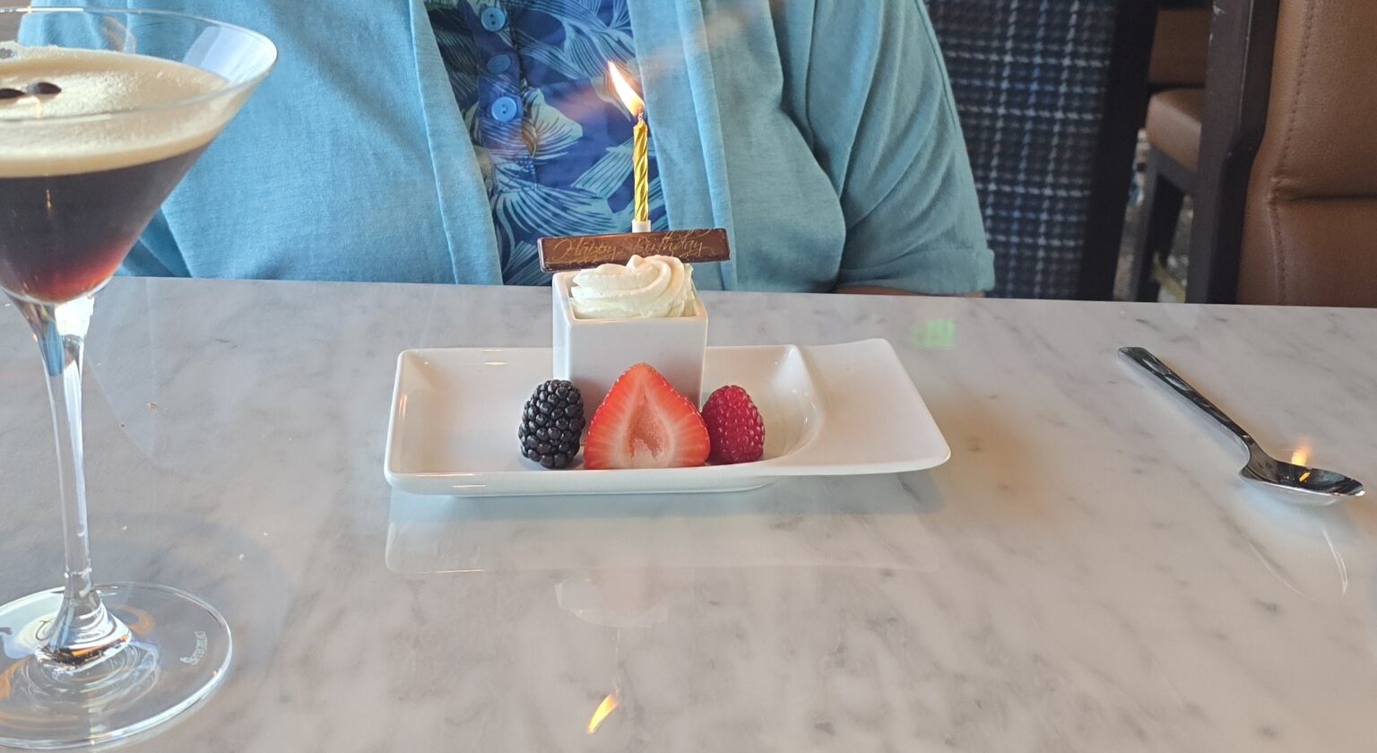 Muckleshoot Casino Resort Hotel Review – 3 Room Tours, New Pool ...