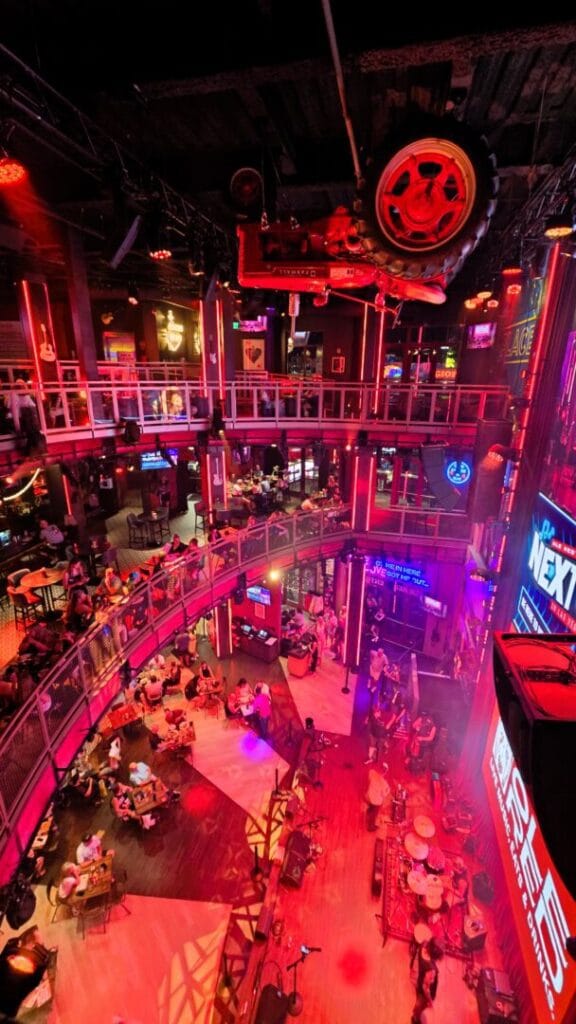 Blake Shelton's Ole Red Las Vegas VIP Experience Review | Best Location ...