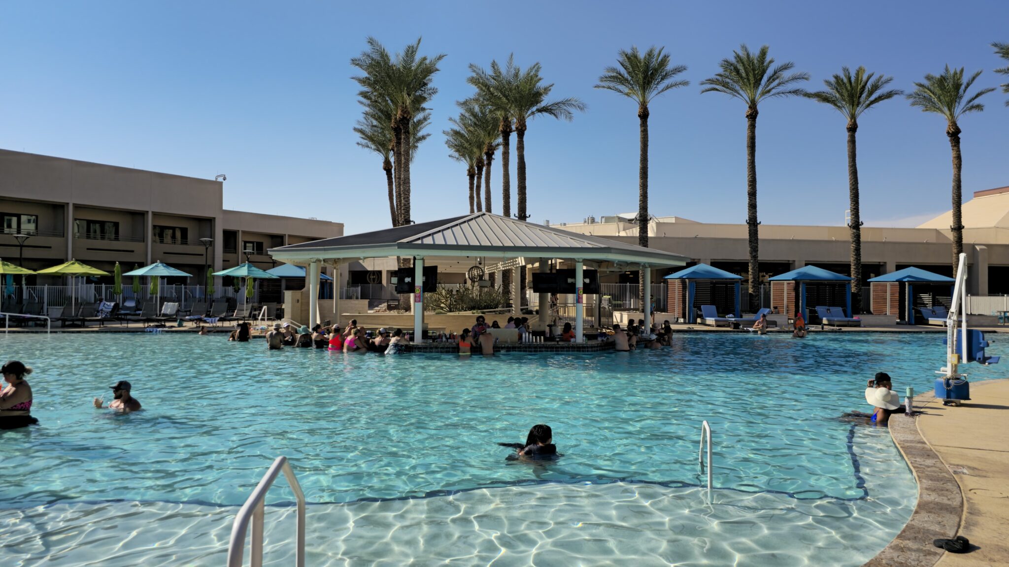 Harrah’s Ak-Chin Resort Review: A Complete Guide